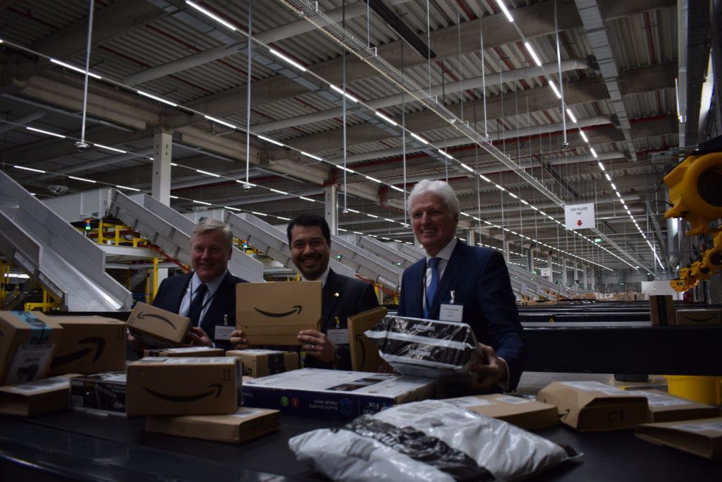 Offizielle Eröffnung des Amazon Sortierzentrums Garbsen - Garbsen City News