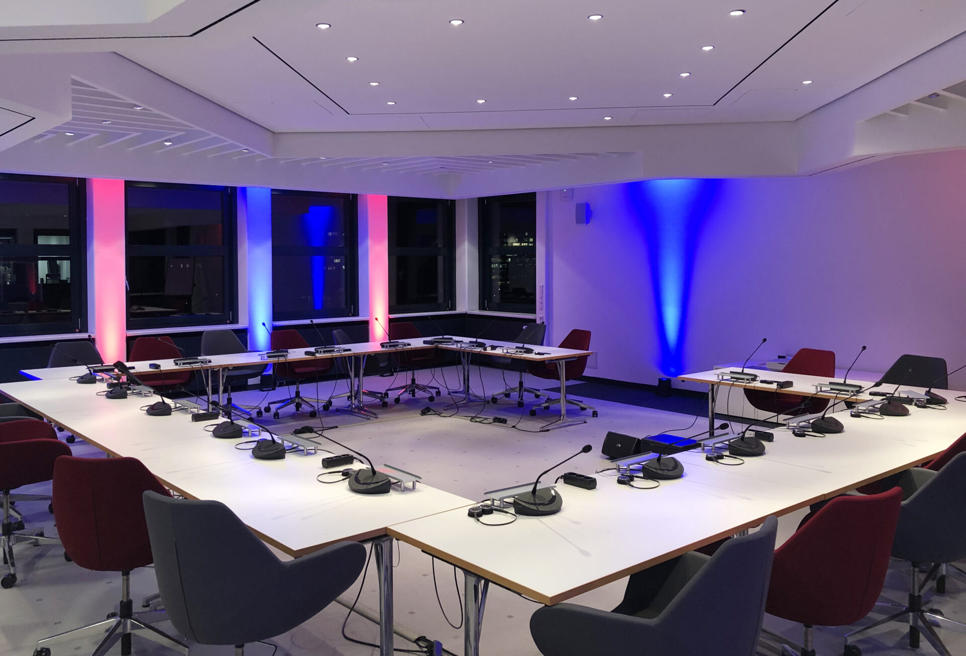 Jungunternehmer führt Firmengeschichte von teiwes.av ...